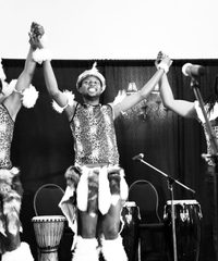 Izimba Arts | Aga Khan Museum
